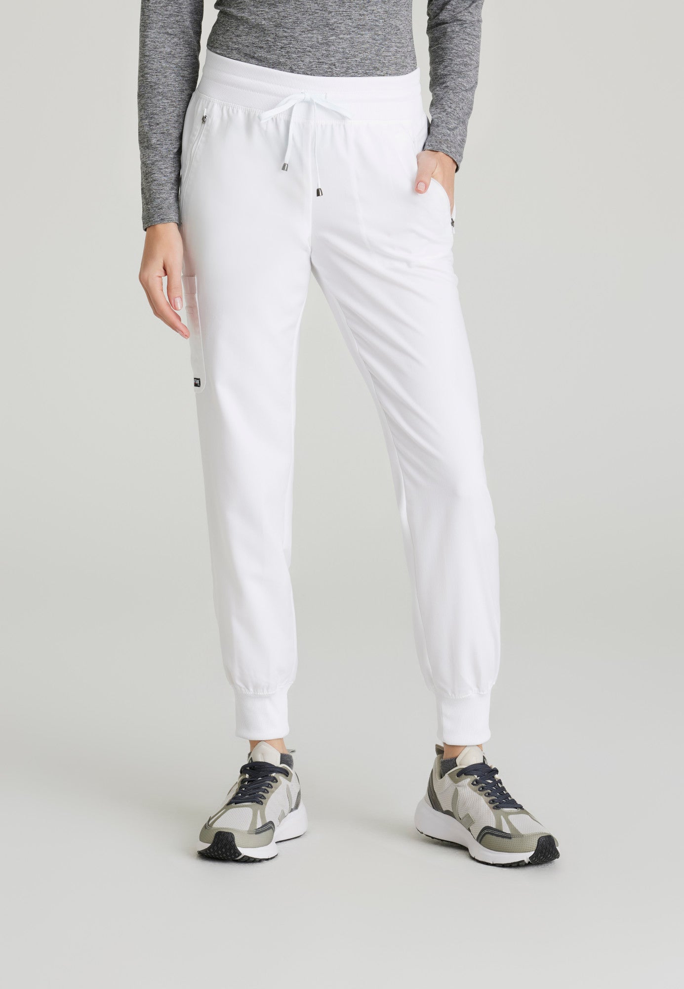 Eden Jogger - White | Grey's Anatomy Scrubs