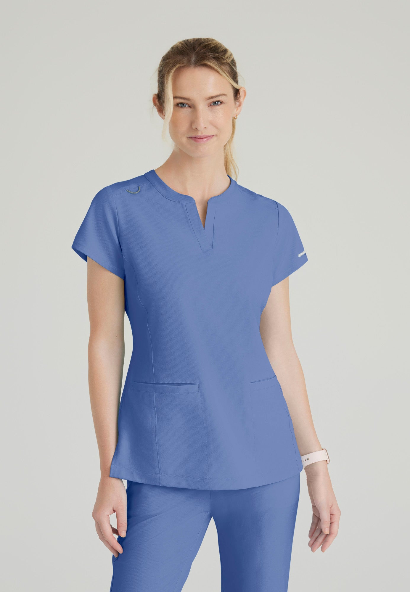 Coast Top - Ciel Blue | Grey's Anatomy Scrubs